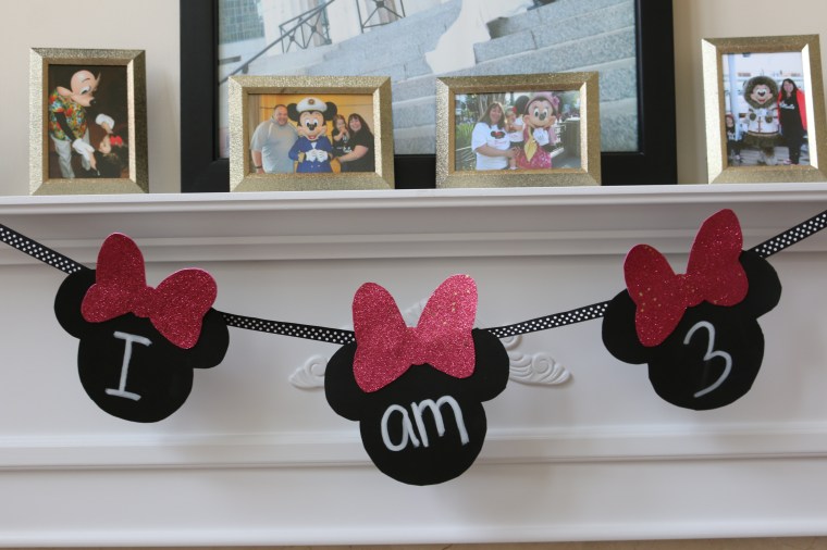 Minnie Mouse Birthday Memories – Noteworthy Mommy