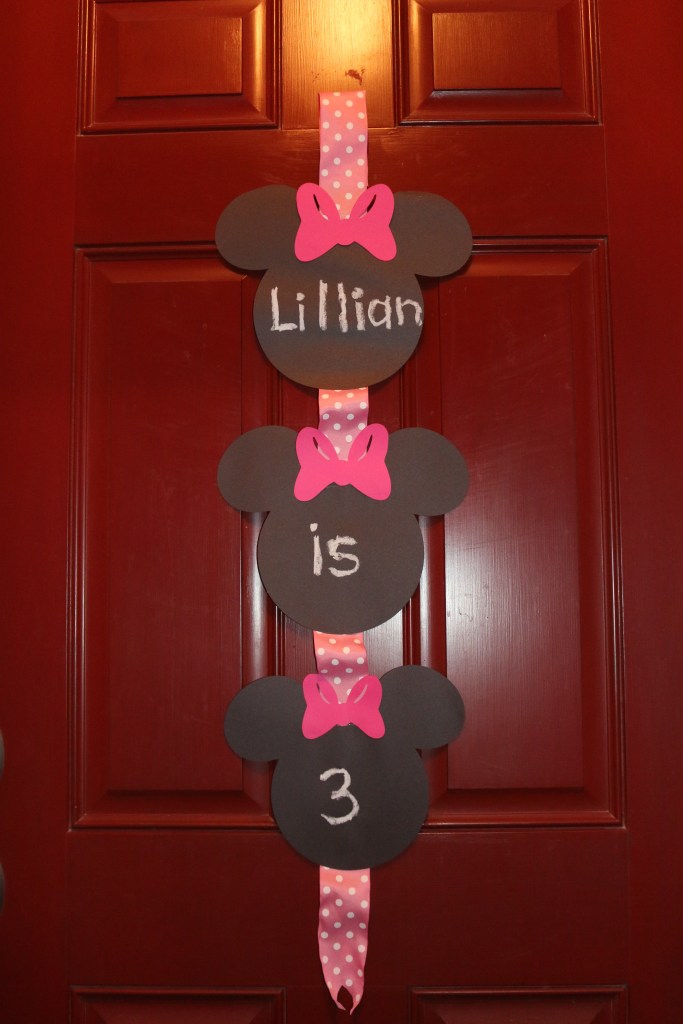 Minnie Mouse Birthday Memories – Noteworthy Mommy